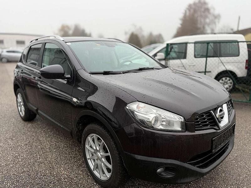Gebraucht 2011 Nissan Qashqai 110 PS SUV – 4614 Marchtrenk (Händler ...