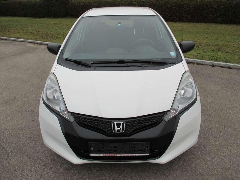 Gebraucht 2014 Honda Jazz Cool 90 PS Kleinwagen – 4980 Antiesenhofen ...