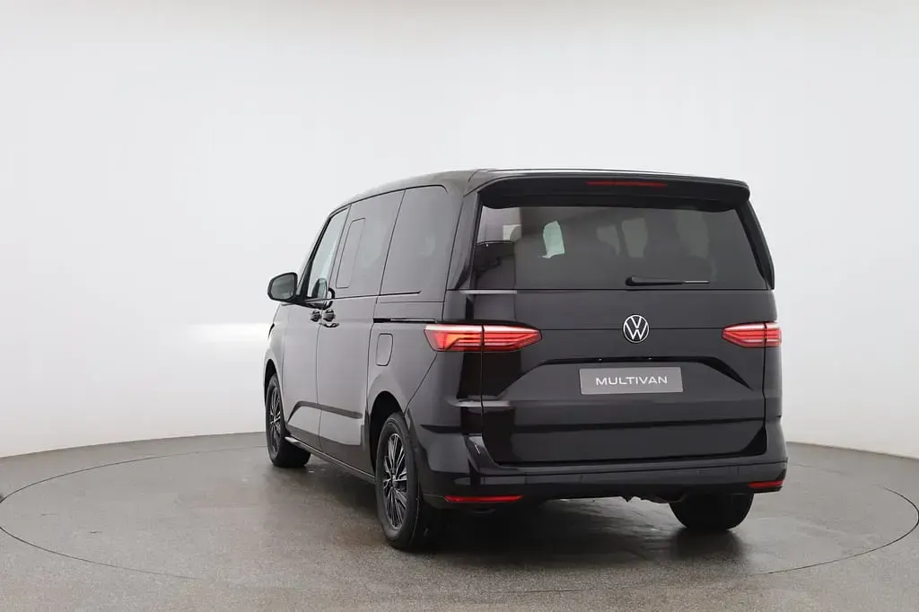 Neu VW Multivan Business 150 PS (2026) in Tirol - € 69.530 | AutoUncle