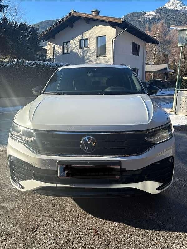 Gebraucht 2023 VW Tiguan R-line 200 PS SUV – 5630 Bad Hofagstein ...