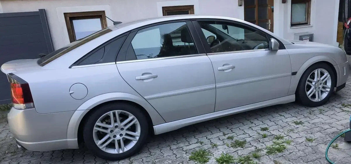 Gebraucht Opel Vectra GTS 211 PS (2002) in Braunau am Inn - € 5.000 ...