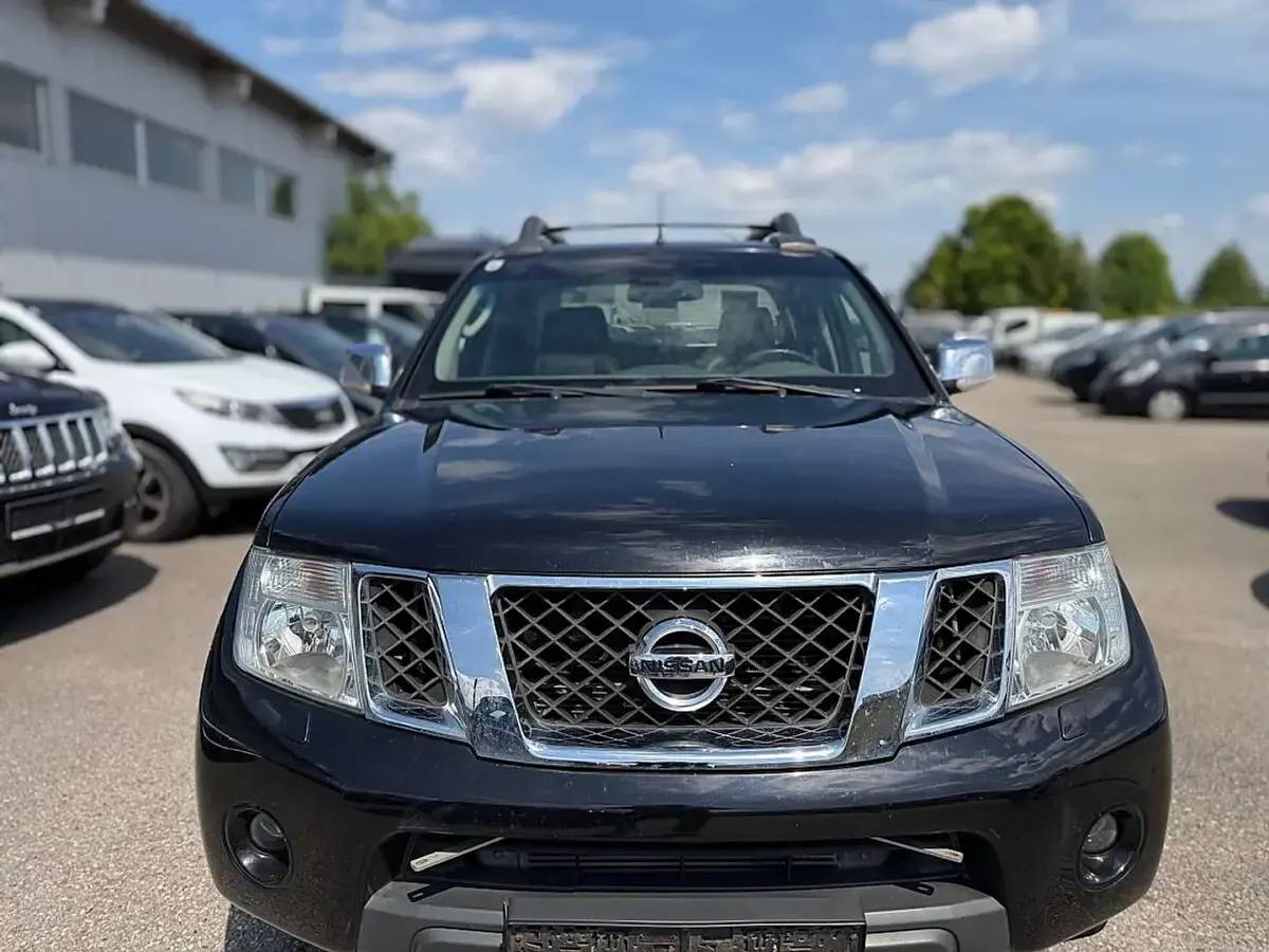 Gebraucht Nissan Navara 231 PS (2014) in Marchtrenk - € 6.999 | AutoUncle