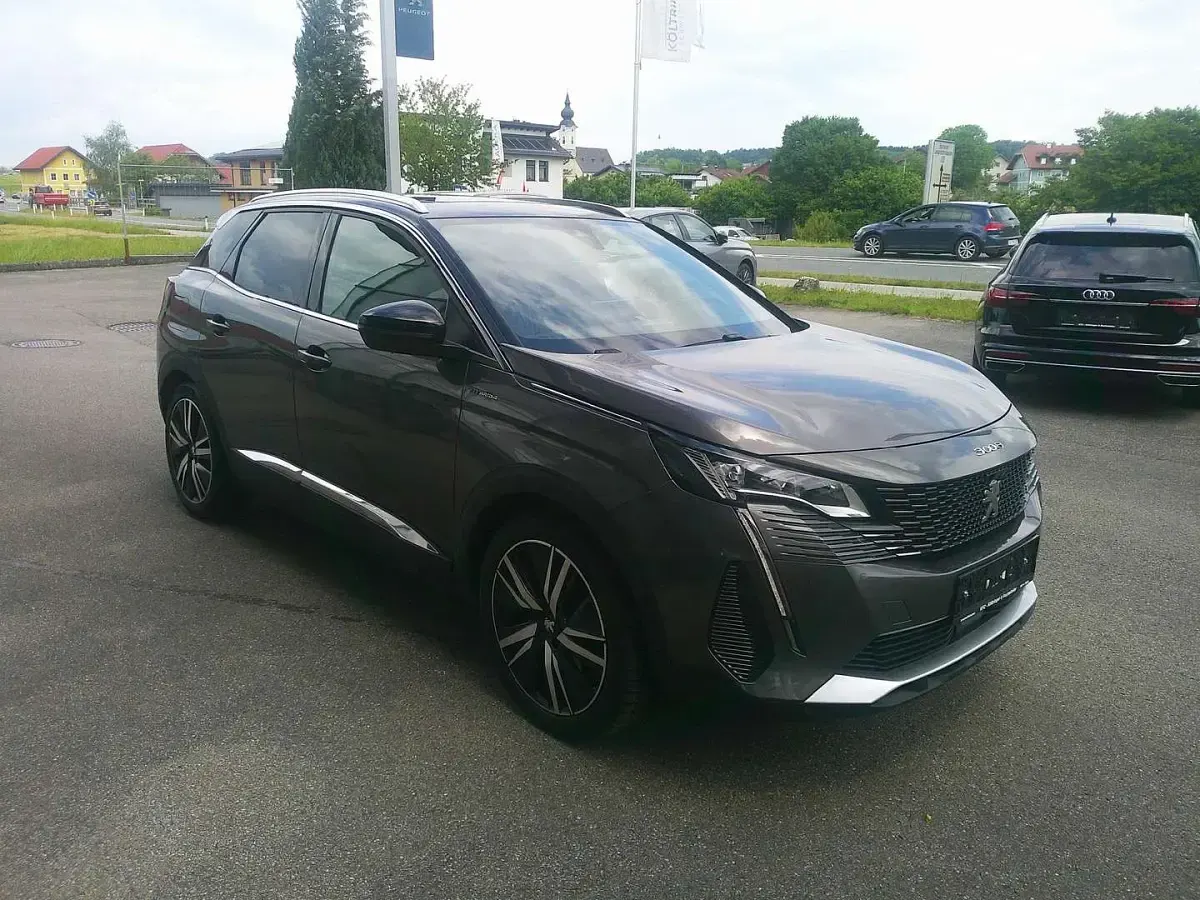 Gebraucht Peugeot 3008 GT 200 PS (2022) in Lamprechtshausen - € 24.900 ...