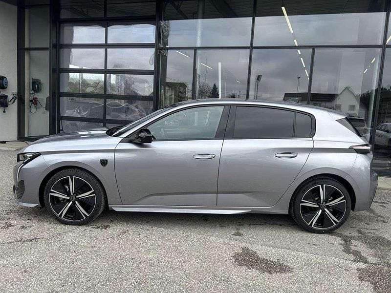Gebraucht 2023 Peugeot 308 GT 129 PS Limousine – 4240 Freistadt ...