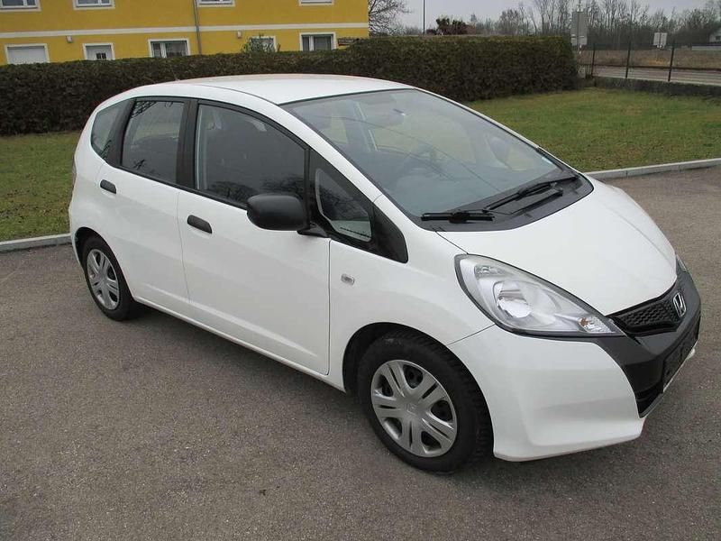 Gebraucht 2014 Honda Jazz Cool 90 PS Kleinwagen – 4980 Antiesenhofen ...