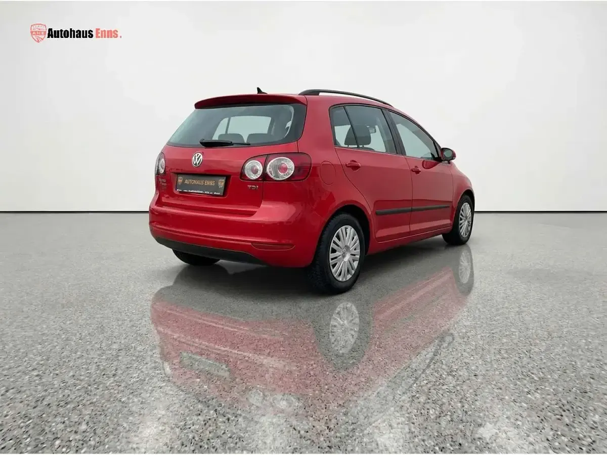 Gebraucht VW Golf Plus Cross 90 PS (2009) in Enns - € 5.999 | AutoUncle