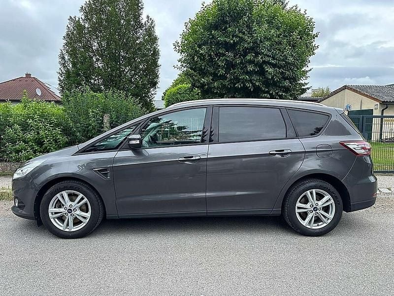 Gebraucht 2017 Ford S-MAX Business Edition 150 PS Van / Kleinbus – 2231 ...