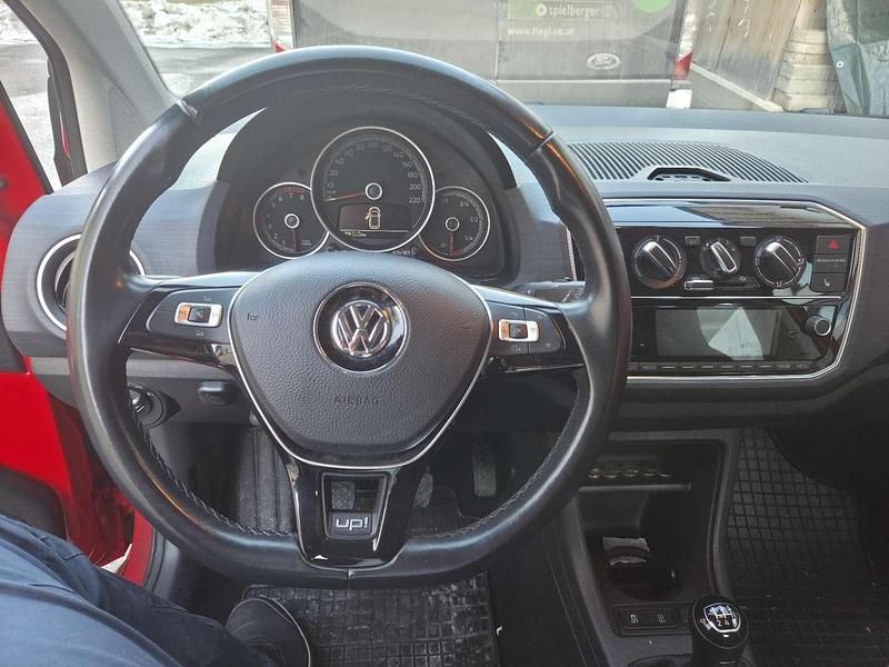 Gebraucht 2018 VW up! 75 PS Kleinwagen – 6173 Oberperfuss, AT (Händler ...