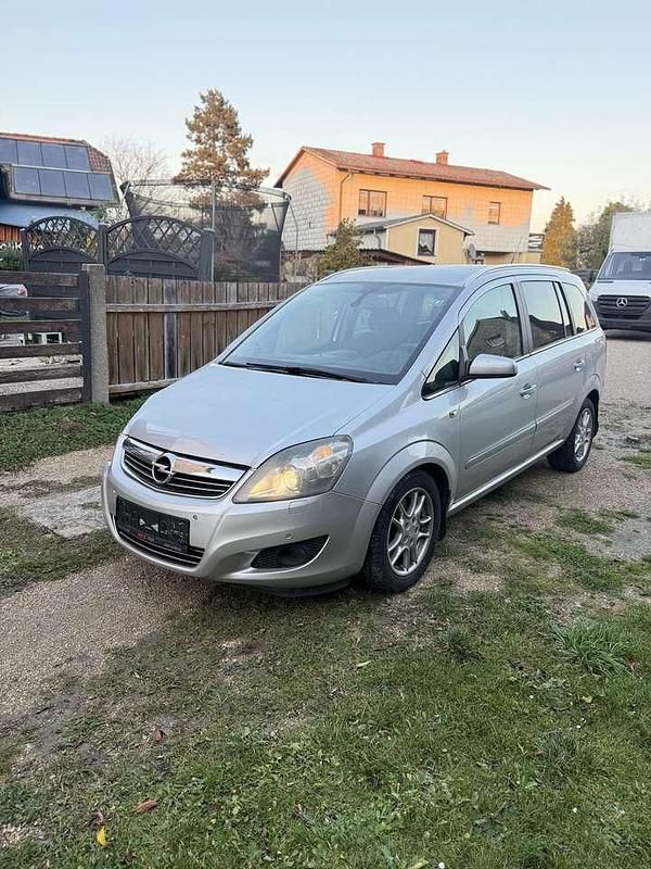 Opel Zafira Gebraucht Von Privat