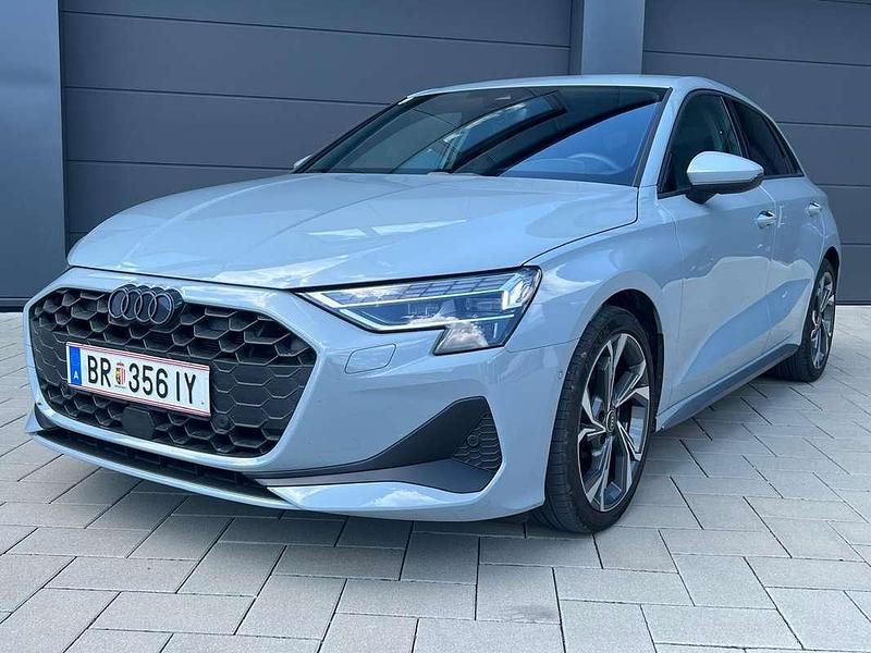 Gebraucht 2024 Audi A3 116 PS Limousine – 5163 Palting, AT (Privat) – € ...