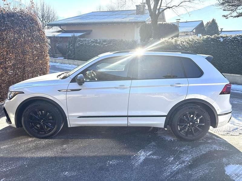Gebraucht 2023 VW Tiguan R-line 200 PS SUV – 5630 Bad Hofagstein ...