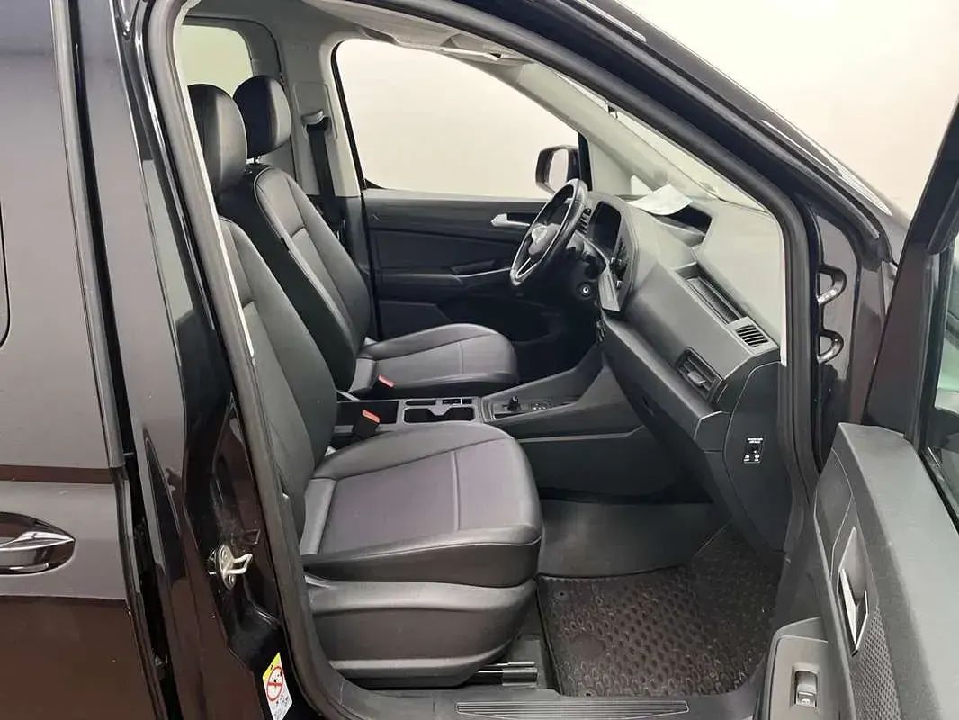 Gebraucht VW Caddy Maxi 122 PS (2022) in Wildon - € 25.990 | AutoUncle