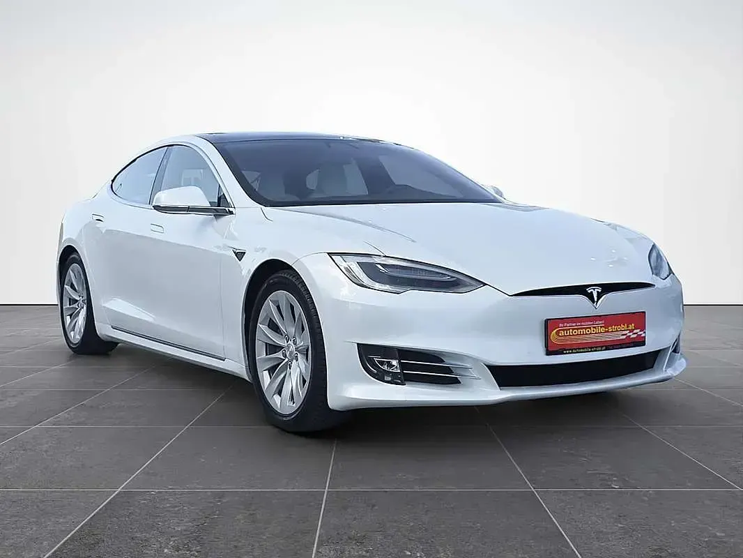 Gebraucht Tesla Model S 518 PS (2019) in Studenzen, AT - € 27.880 ...