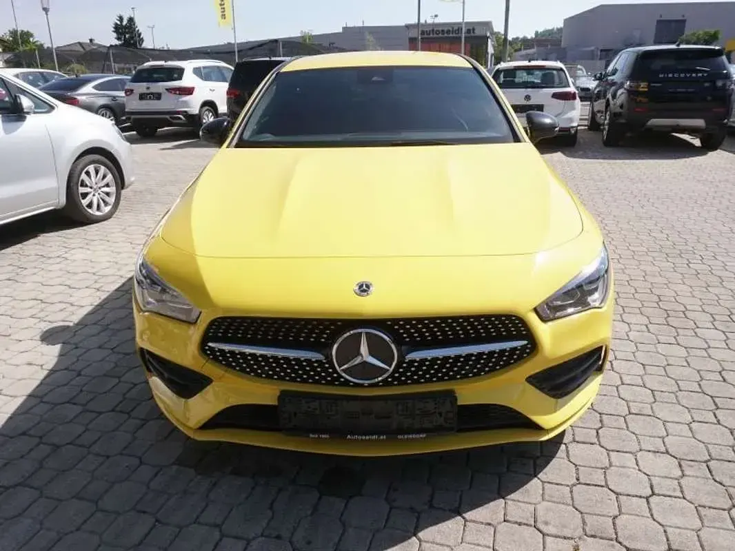 Gebraucht Mercedes CLA180 Shooting Brake AMG 136 PS (2021) in ...