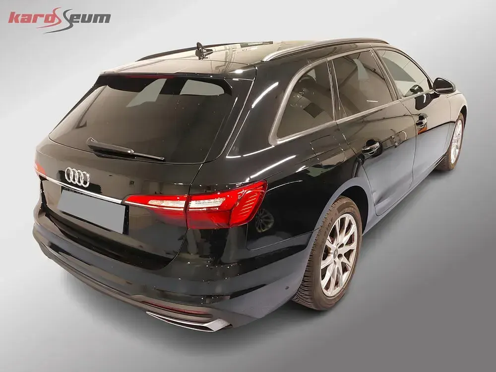 Gebraucht Audi A4 Basis 150 PS (2022) in Oberösterreich - € 22.390 ...
