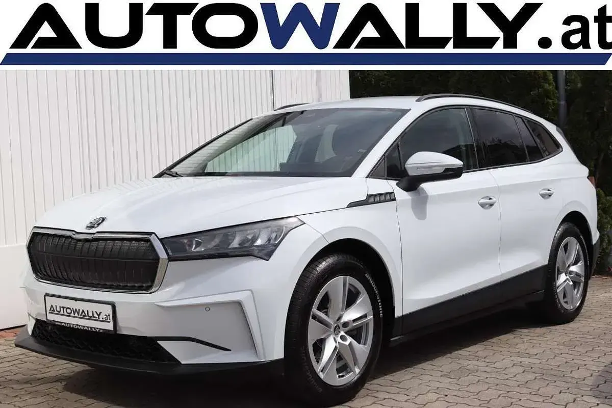 Gebraucht Skoda Enyaq iV Loft 180 PS (2023) in Brunn am Gebirge, AT - € ...