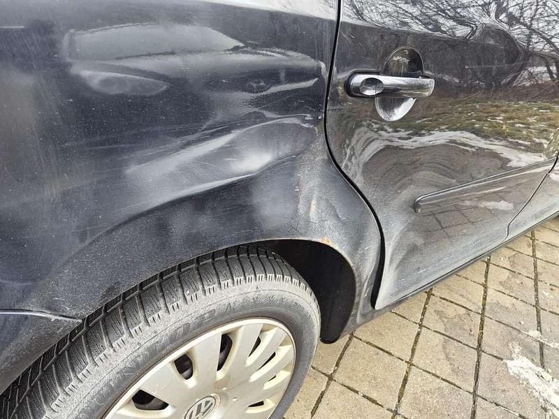 Gebraucht 2006 VW Touran Highline 105 PS Van / Kleinbus – 8430 Leibnitz ...