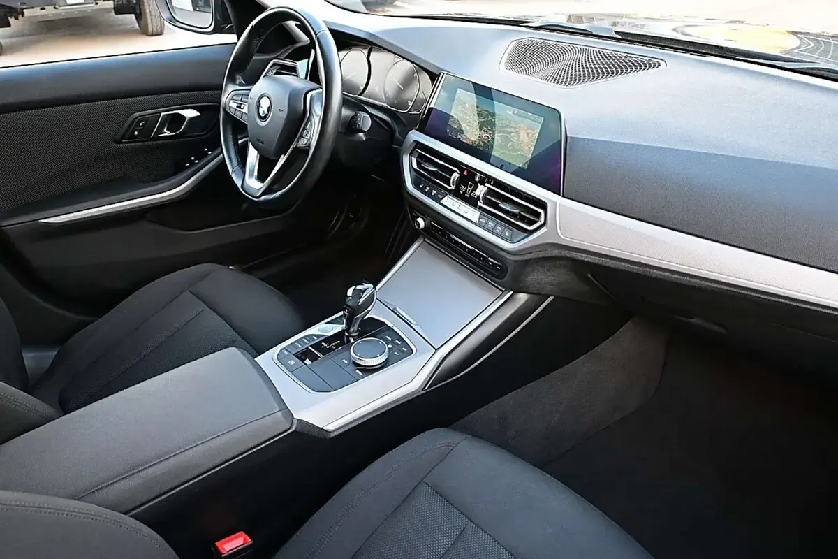Gebraucht BMW 318 150 PS (2020) in Gföhl - € 23.390 | AutoUncle