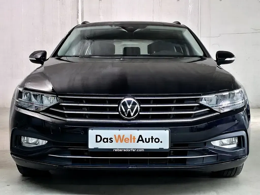 Gebraucht VW Passat Business 150 PS (2022) in Munderfing - € 23.390 ...