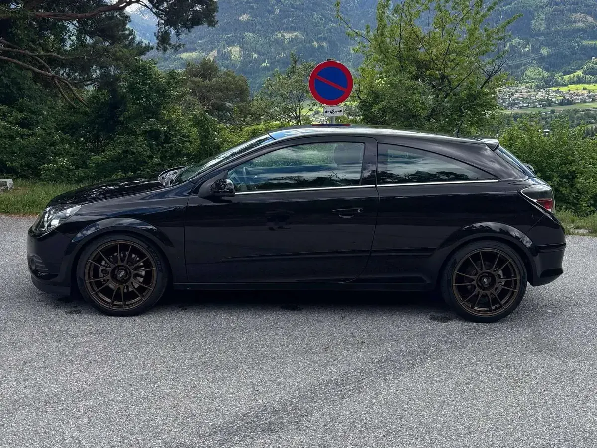 Gebraucht Opel Astra GTC Sport 200 PS (2005) in Telfs, AT - € 9.900 ...