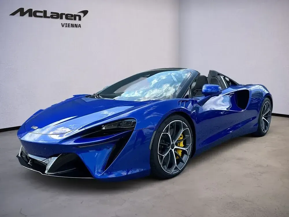 Neu McLaren Artura 700 PS (2026) in Wien - € 323.900 | AutoUncle