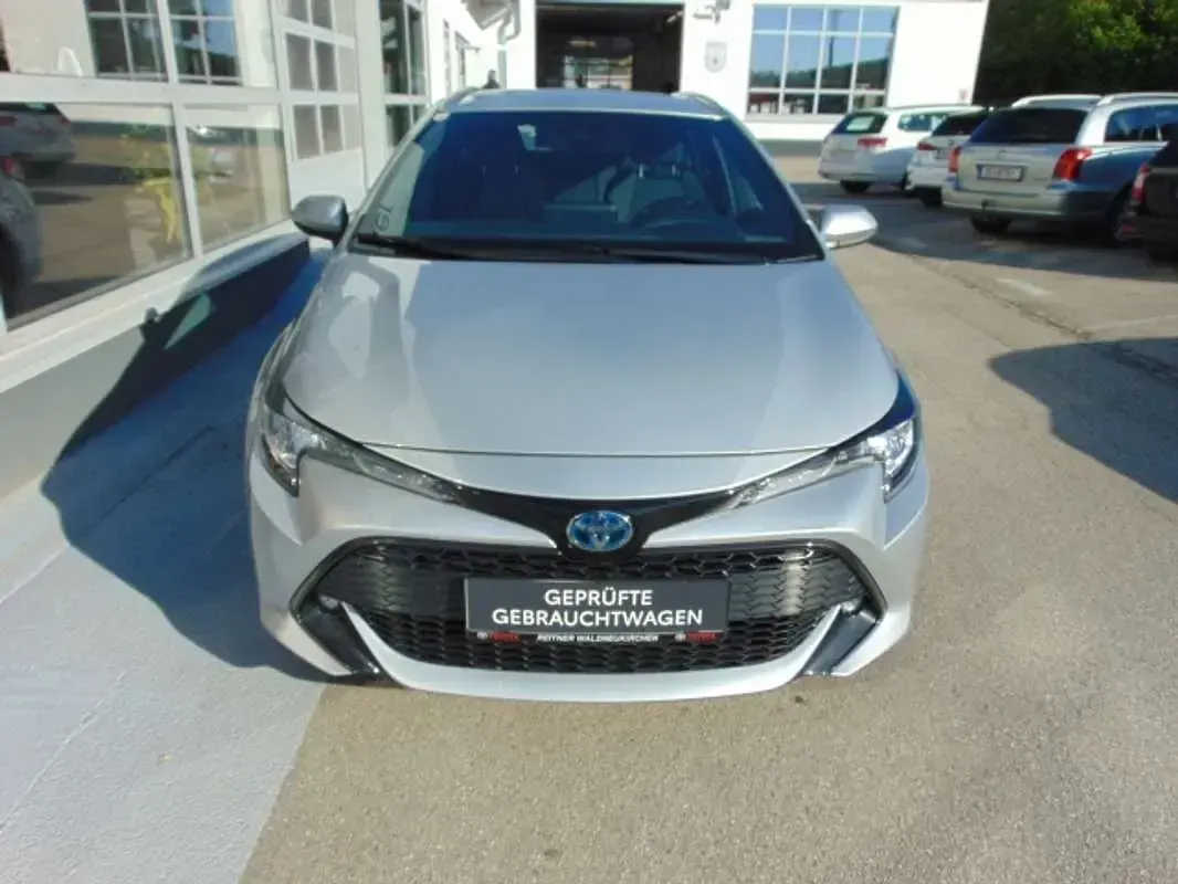 Gebraucht Toyota Corolla 98 PS (2021) in Waldneukirchen, AT - € 18.900 ...