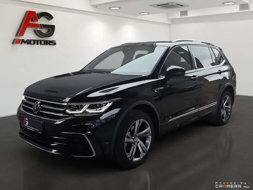 Gebraucht VW Tiguan Allspace R-line 150 PS (2023) in Wien, AT - € 35. ...