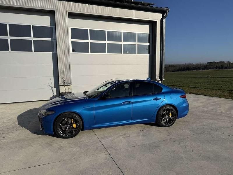 Gebraucht 2017 Alfa Romeo Giulia Veloce 280 PS Limousine – 2243 Matzen ...