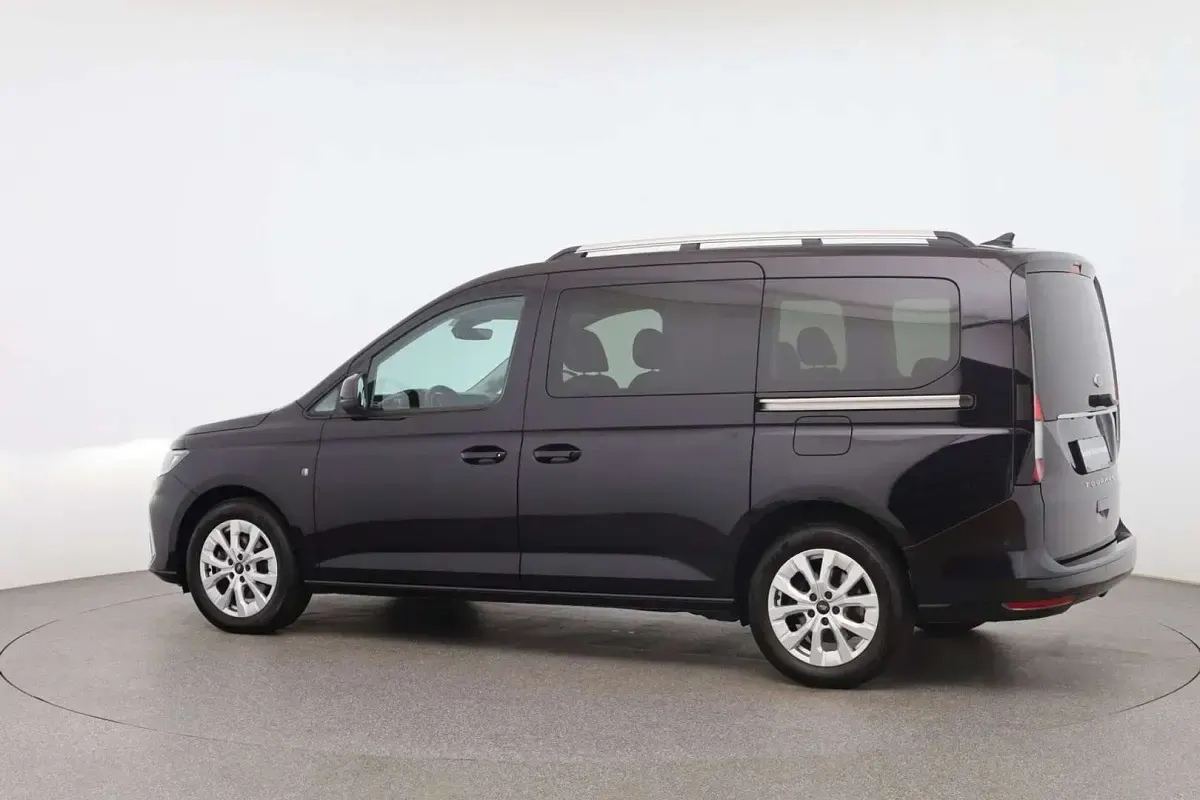 Gebraucht Ford Grand Tourneo Connect Titanium 122 PS (2023) in Reutte ...
