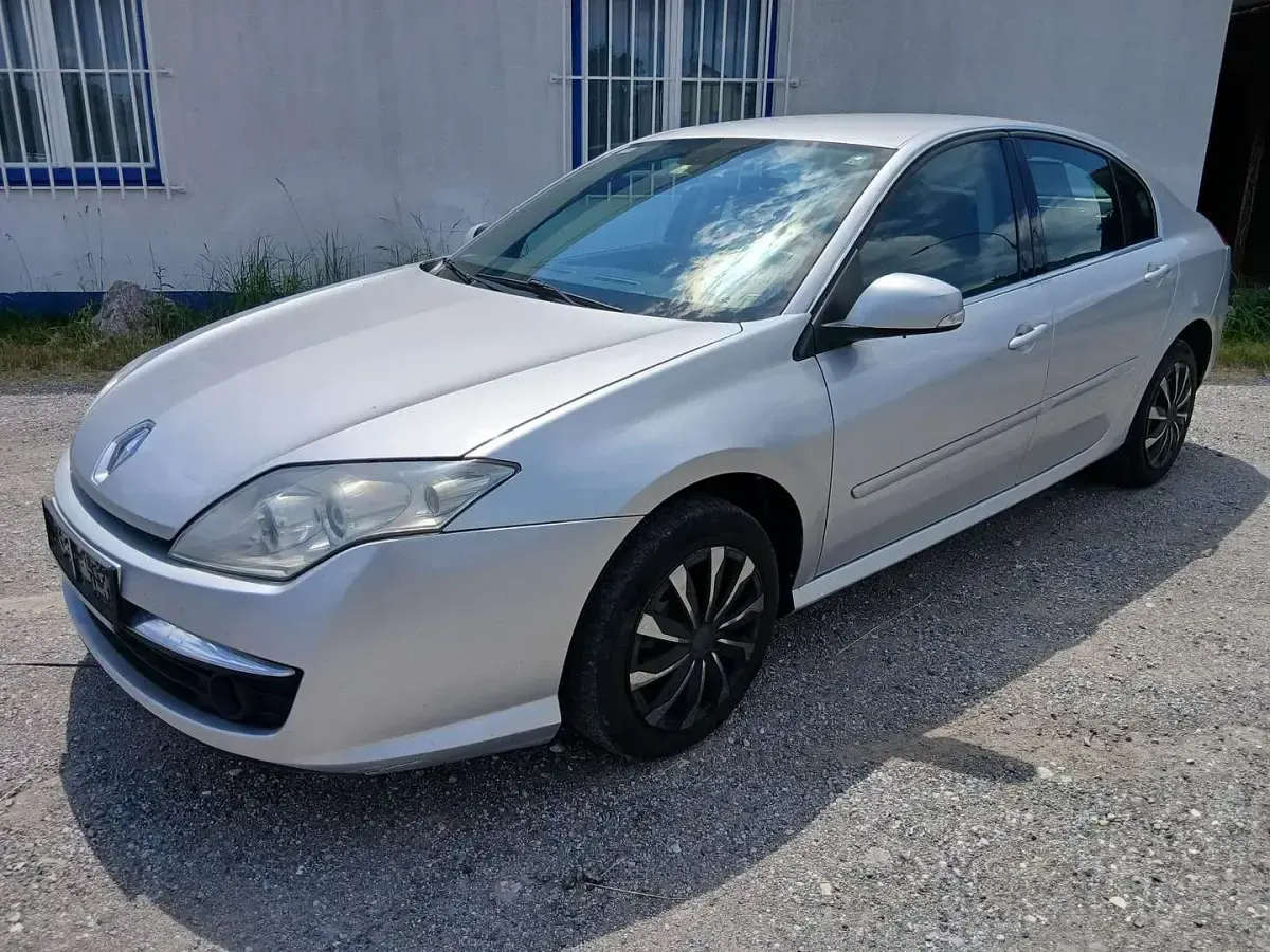 Gebraucht Renault Laguna III Dynamique 150 PS (2008) in Sollenau - € 2. ...