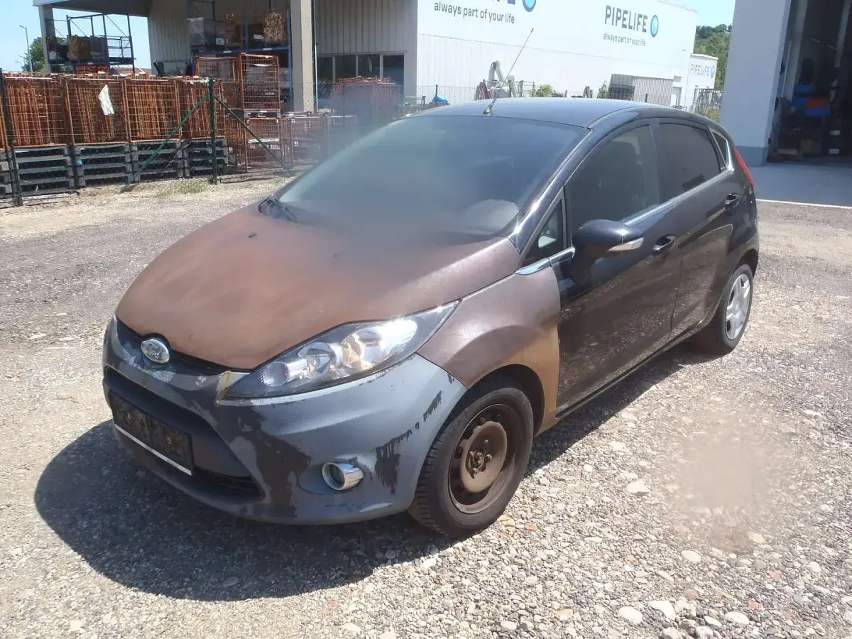 Gebraucht Ford Fiesta Titanium 90 PS (2009) in Mistelbach - € 1.100 ...