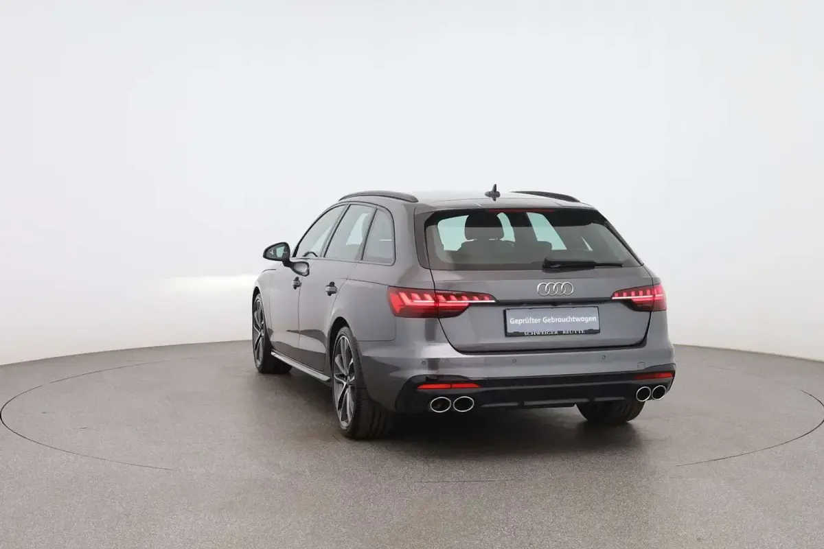 Gebraucht Audi S4 341 PS (2022) in Reutte - € 45.990 | AutoUncle