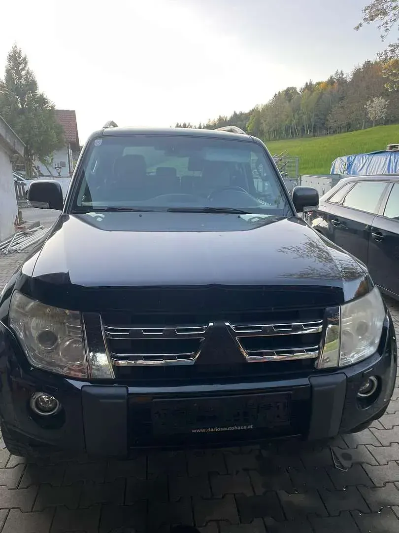 Gebraucht Mitsubishi Pajero Instyle 200 PS (2011) in Lohnsburg am ...