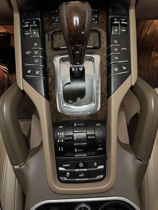 Gebraucht 2012 Porsche Cayenne 245 PS SUV – 1030 Wien, AT (Privat) – € ...