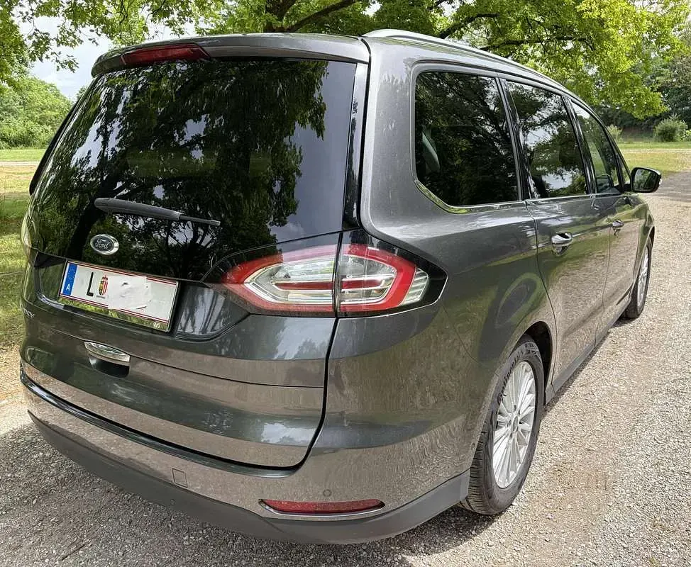 Gebraucht Ford Galaxy Titanium 150 PS (2016) in Linz - € 13.450 | AutoUncle