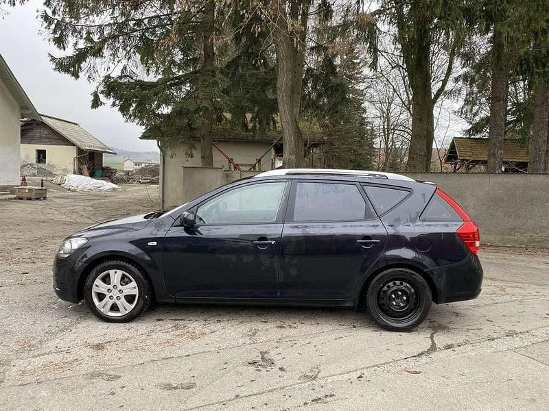 Gebraucht 2012 Kia Ceed Sportswagon 90 PS Kombi – 3243 St. Leonhard Am ...