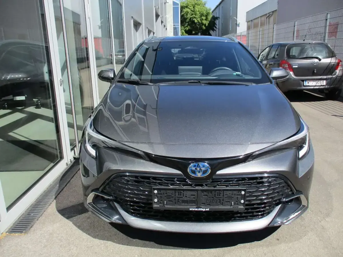 Gebraucht Toyota Corolla Active 98 PS (2025) in Wien - € 26.990 | AutoUncle
