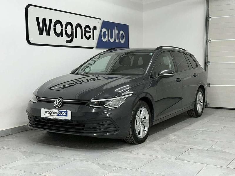 Gebraucht 2022 VW Golf VIII Style 150 PS Kombi – 3364 Neuhofen an der ...