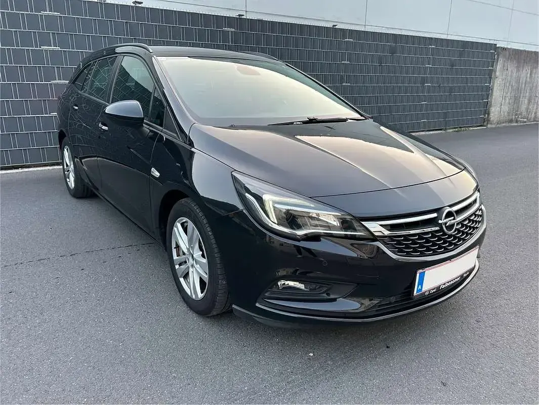 Gebraucht Opel Astra 105 PS (2017) in Kundl, AT - € 8.700 | AutoUncle