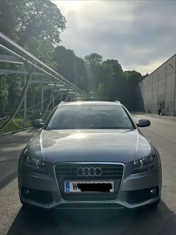 Gebraucht Audi A4 Comfort 120 PS (2011) in Wien ., Meidling, AT - € 8. ...