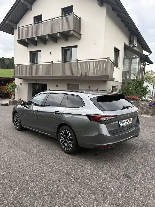 Gebraucht Skoda Superb Selection 150 PS (2024) in Pöllau, AT - € 31.999 ...
