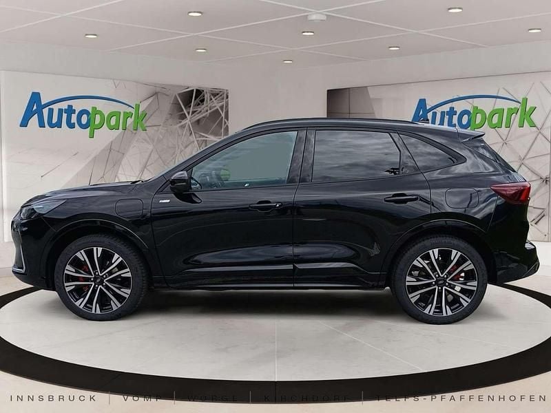 Gebraucht 2025 Ford Kuga ST-Line X 242 PS SUV – 6405 Pfaffenhofen ...