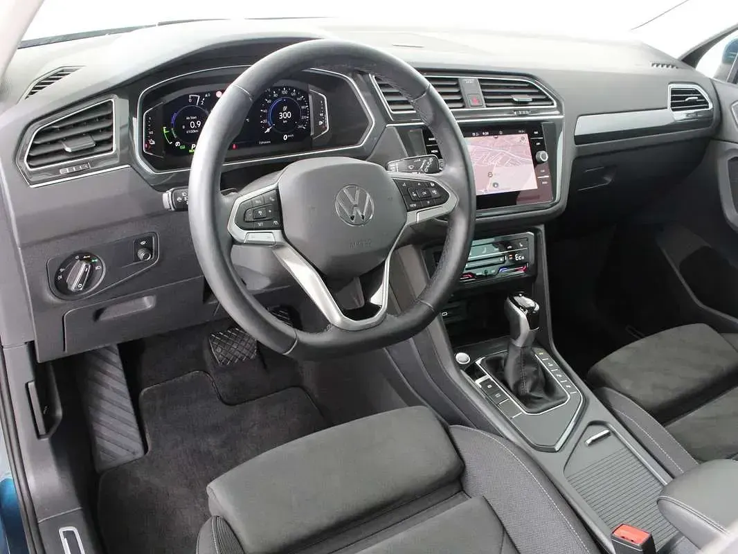 Gebraucht VW Tiguan Elegance 245 PS (2023) in Amstetten-Neufurth - € 29 ...