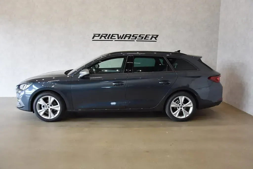 Neu Seat Leon FR 115 PS (2026) in Ried im Innkreis - € 28.450 | AutoUncle
