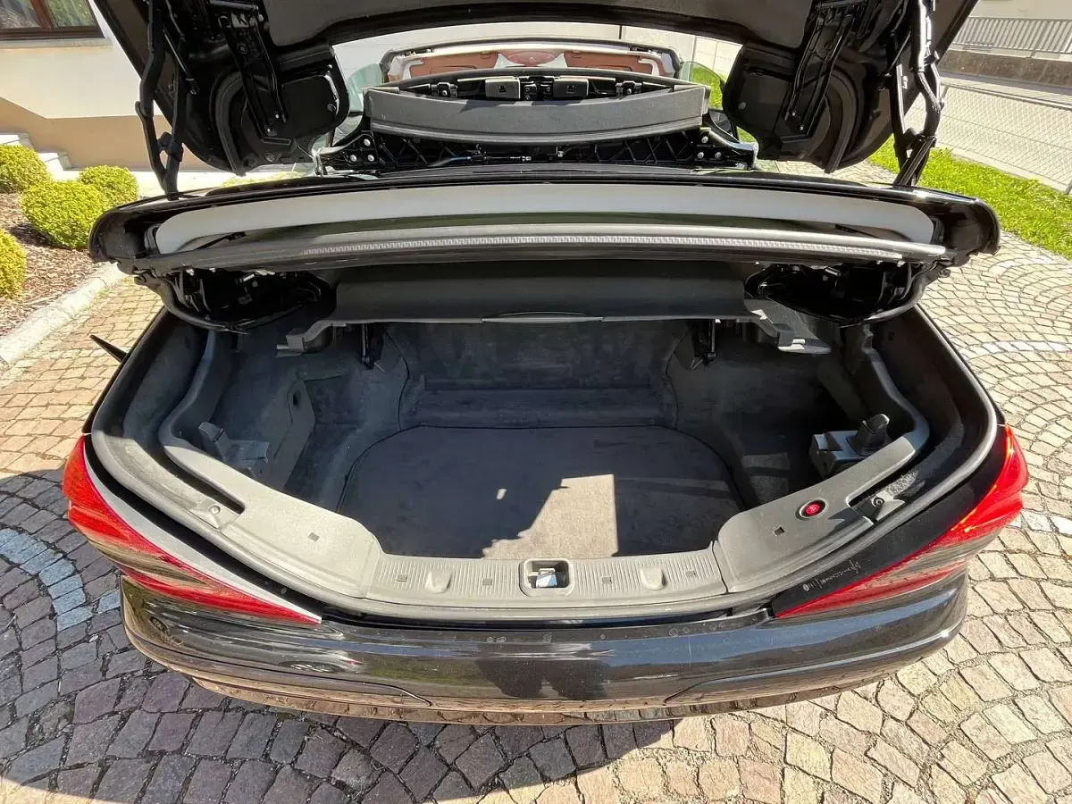 Gebraucht Mercedes SL350 245 PS (2003) in Bludenz - € 22.500 | AutoUncle