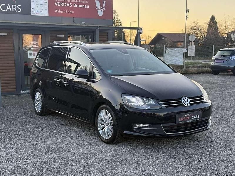 Gebraucht 2012 VW Sharan Highline 170 PS Van / Kleinbus – 5280 Braunau ...