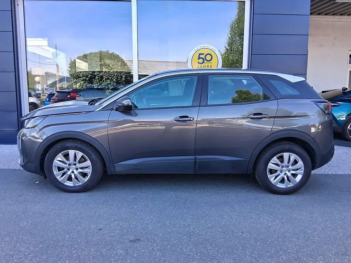 Gebraucht Peugeot 3008 Active 131 PS (2021) in Graz - € 20.900 | AutoUncle