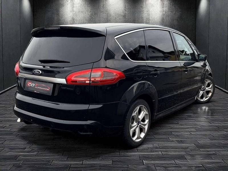 Ford S Max Titanium S