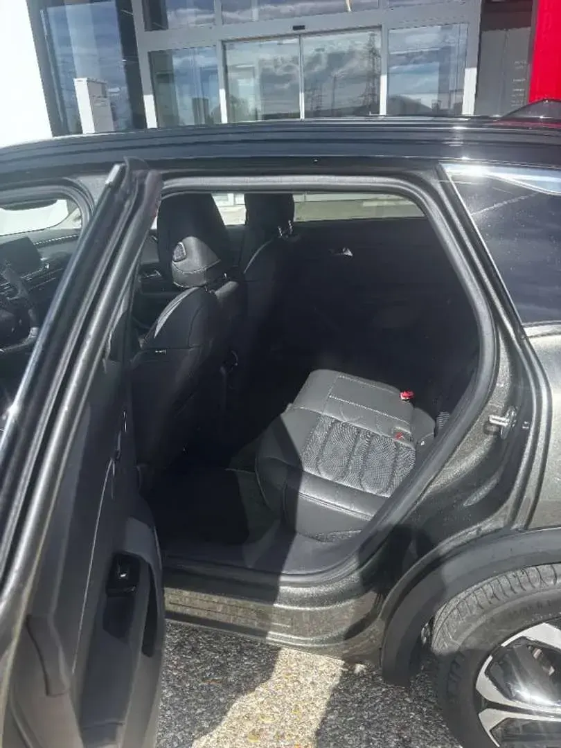 Gebraucht Citroën C5 X Shine Edition 179 PS (2023) in Tresdorf - € 38. ...