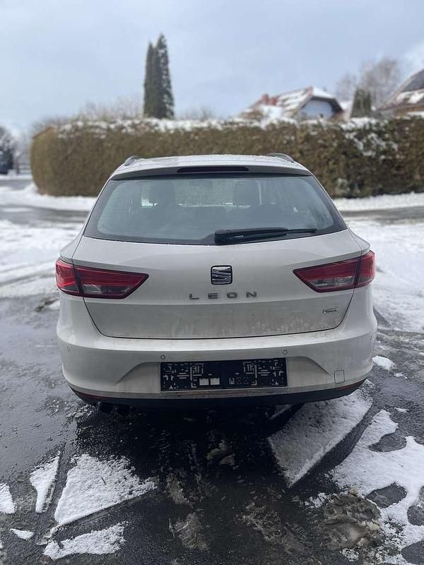 Gebraucht 2014 Seat Leon ST Style 105 PS Kombi – 8820 Neumarkt in der ...